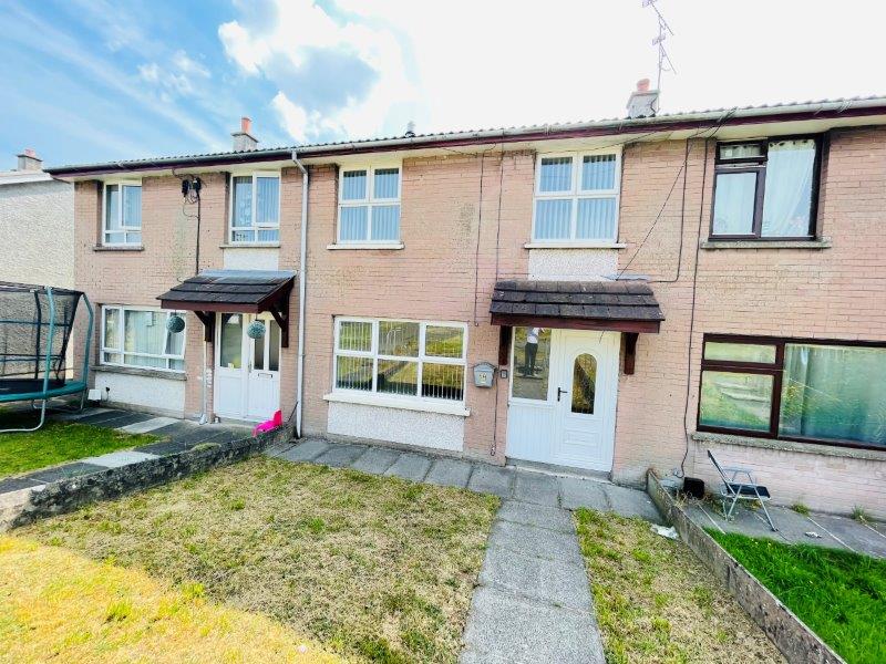 175 Dunclug Park, Ballymena - 3 Bedroom Mid Terraced - L&B